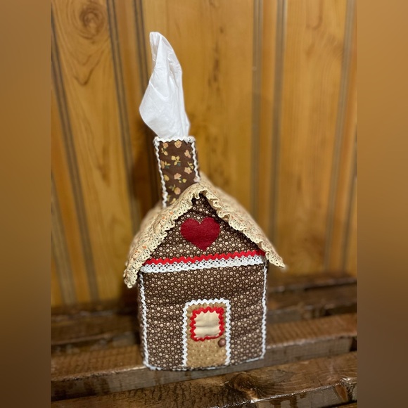 Handmade | Accents | Vintage Christmas Handmade Holiday Tissue Box ...